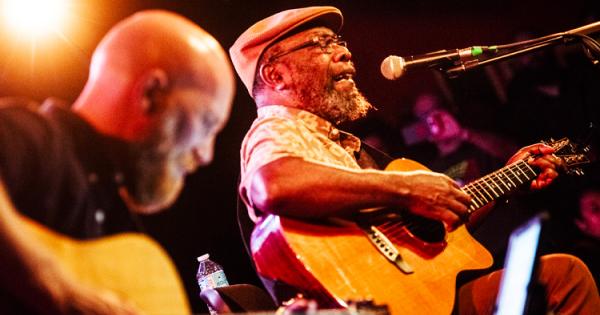 Clinton Fearon @ New Morning | REGGAE.FR