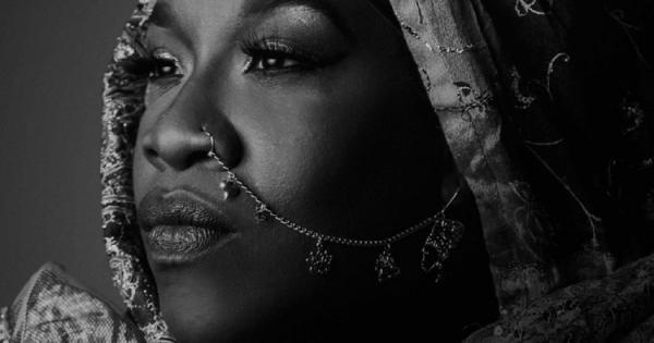 Queen Omega revient avec le puissant 'Freedom Legacy' | REGGAE.FR