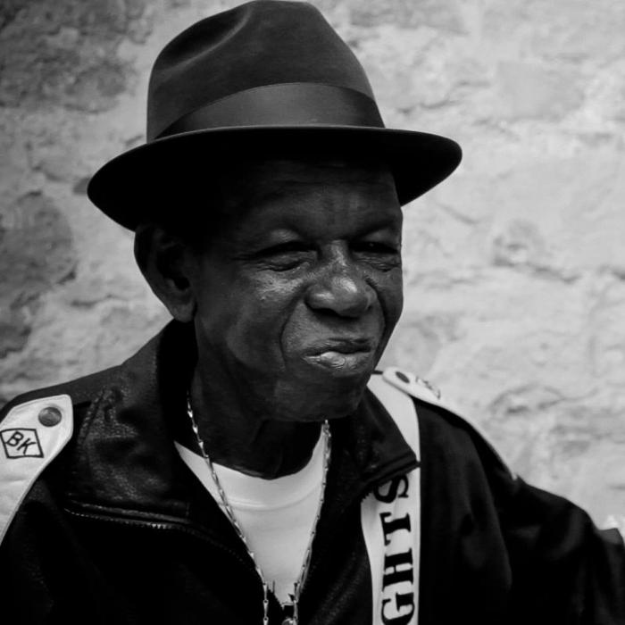 Stranger Cole : 'Step Up' le clip | REGGAE.FR